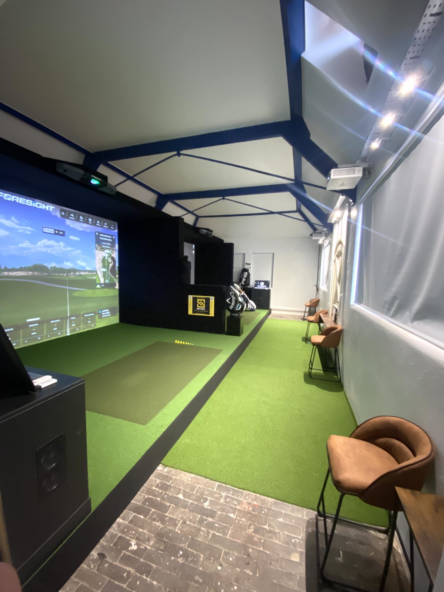 Our Facilities - Sim's Golf